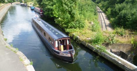 Three Bridges viewpoint, near Ealing south-west London
